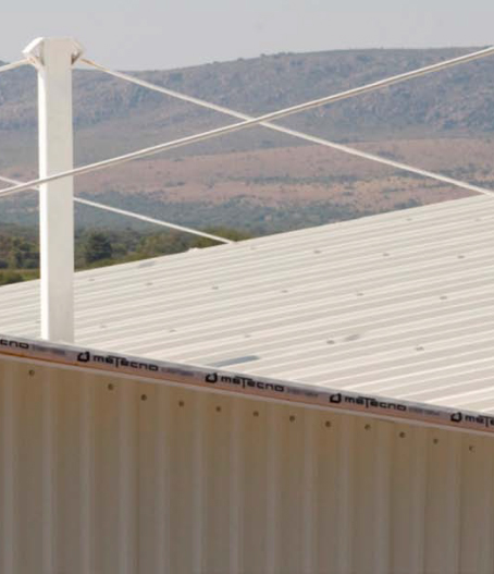 >> Regresar a Productos >> Regresar a Metecno / Panel para Cubiertas